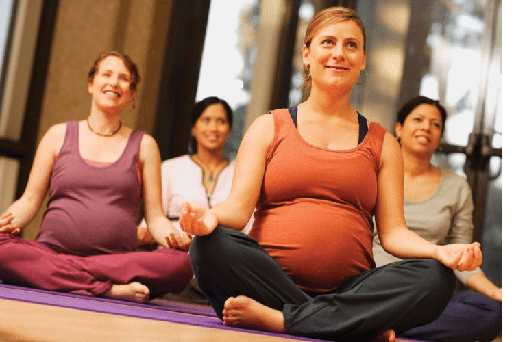 Gửi tới những ai đang có ý định tập Yoga bầu khi mang thai